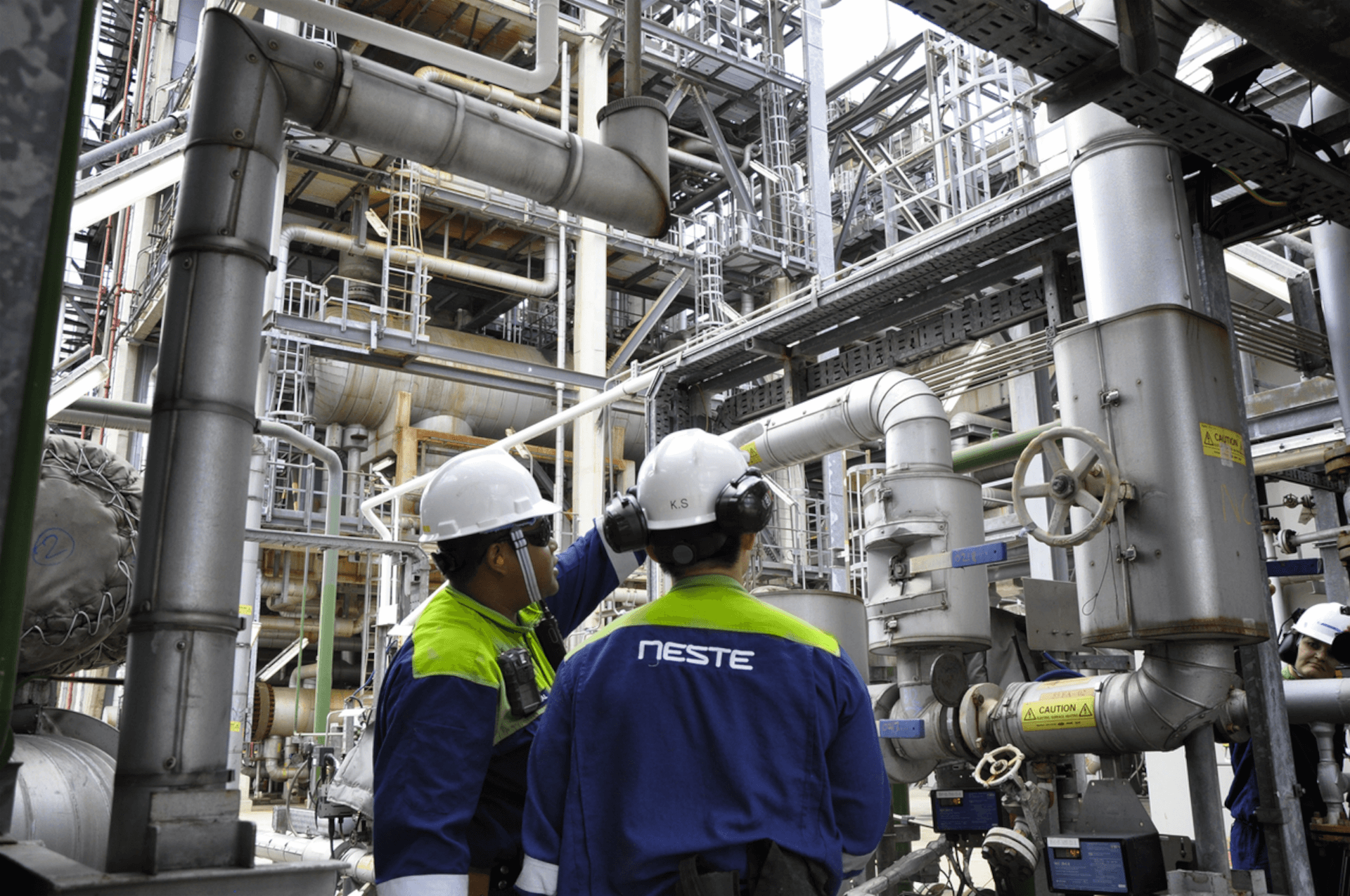 Neste expanding renewable fuel production capacity - Stainless Steel World